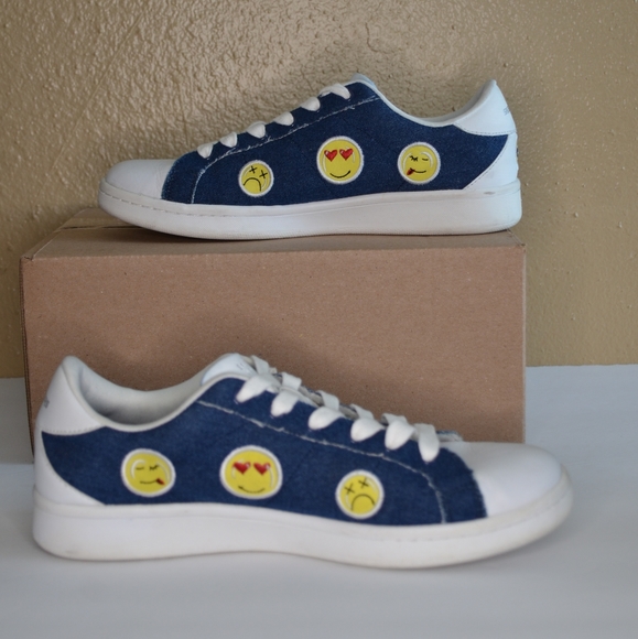 Skechers | Shoes | Rare Skechers Omne Emotions Sneaker Denim Emoji ...